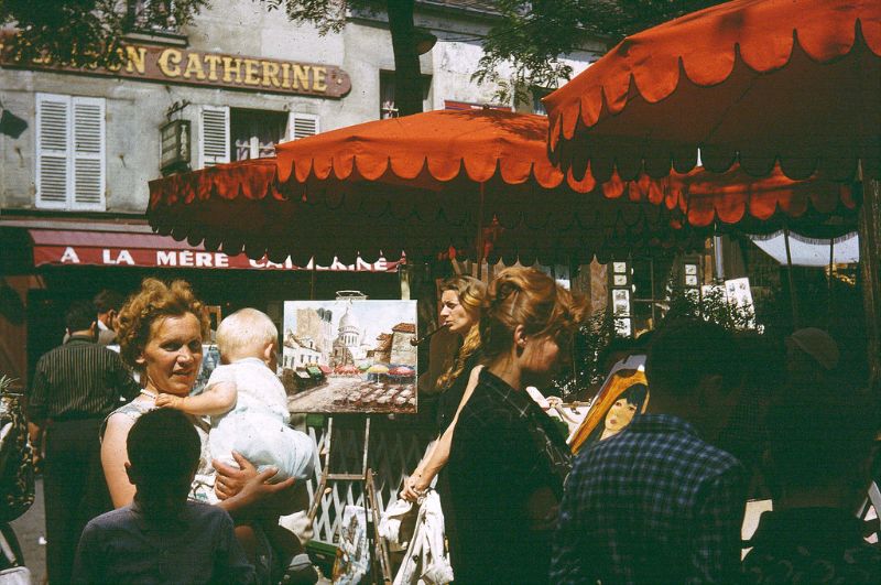 48 Color Snaps That Capture Everyday Life of France in the Late 1950s ...
