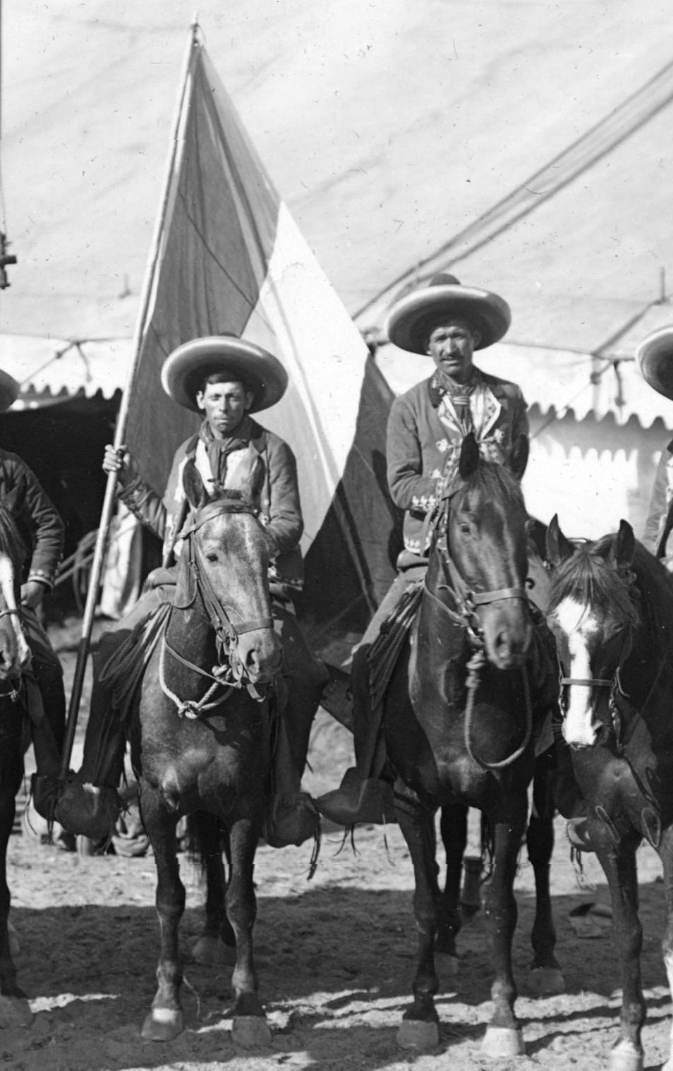 Leoncillo Sabino: Los Rurales de México 6/7