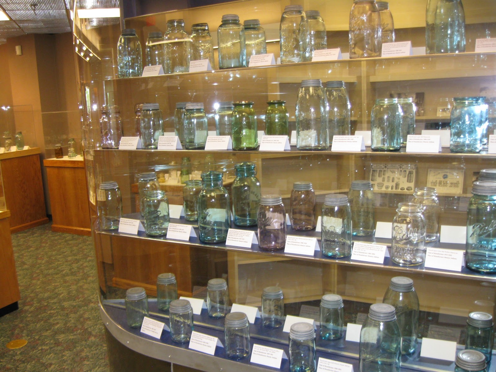 Findlay Bottle Show - Findlay Bottle Club - Ohio - Antique Bottles ...