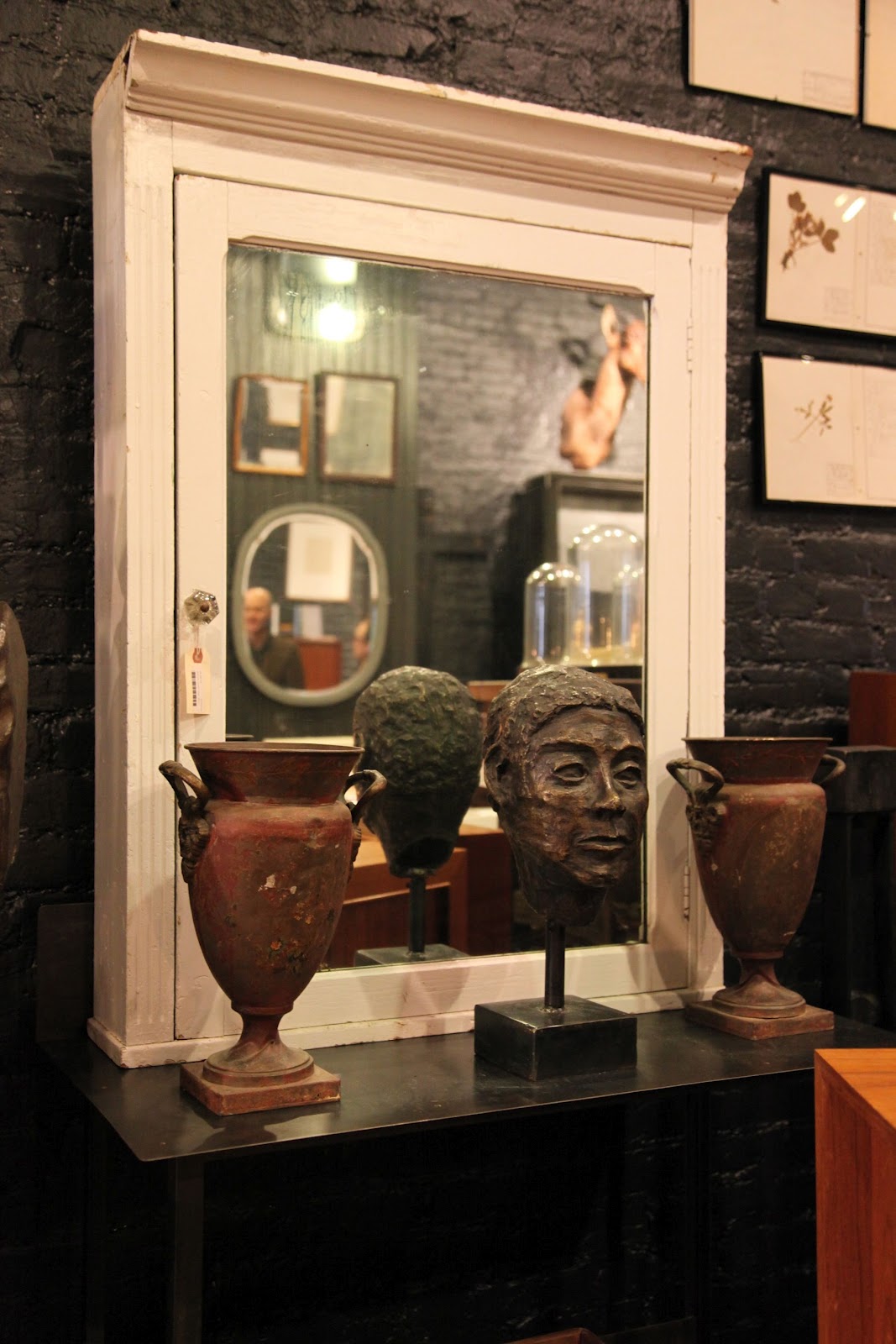 HABITUALLY CHIC DESIGN®