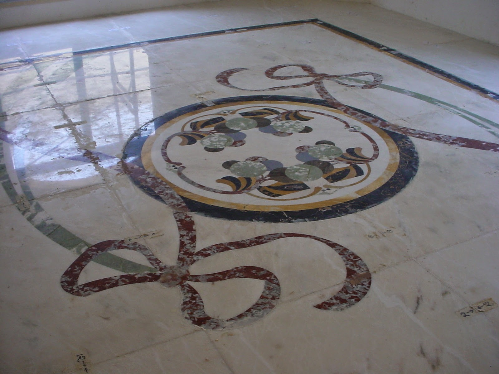 رخام تركي للبيع: Water-jet marble design