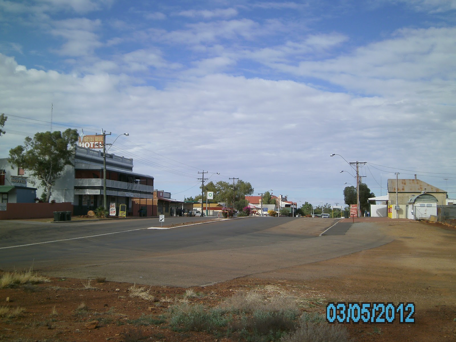 Julie's Travel Journal: Meekatharra to Munjina