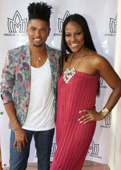 ONLY FOR MAKEUP DIVAS: Motives For LA LA @ Angela Meadows Salon