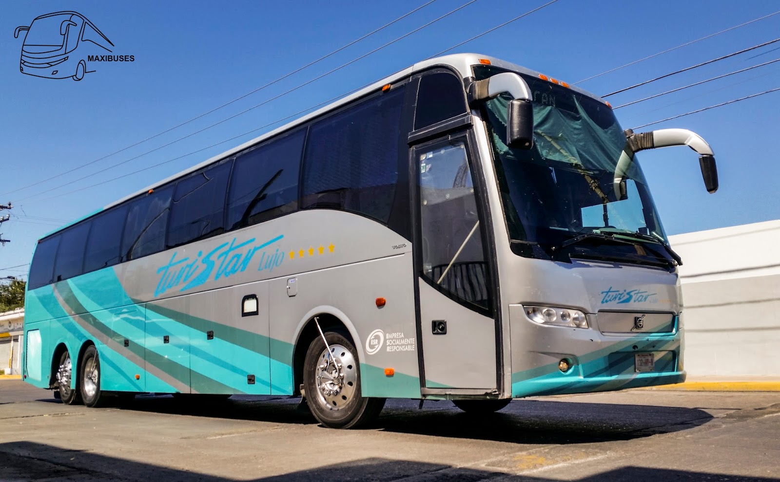 MAXIBUSES: TURISTAR LUJO