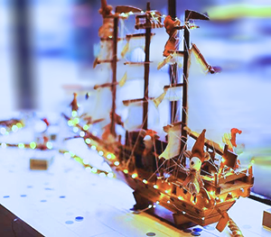 ΗΛΕΚΤΡΟΝ: ΤΟ ΧΡΙΣΤΟΥΓΕΝΝΙΑΤΙΚΟ ΚΑΡΑΒΙ