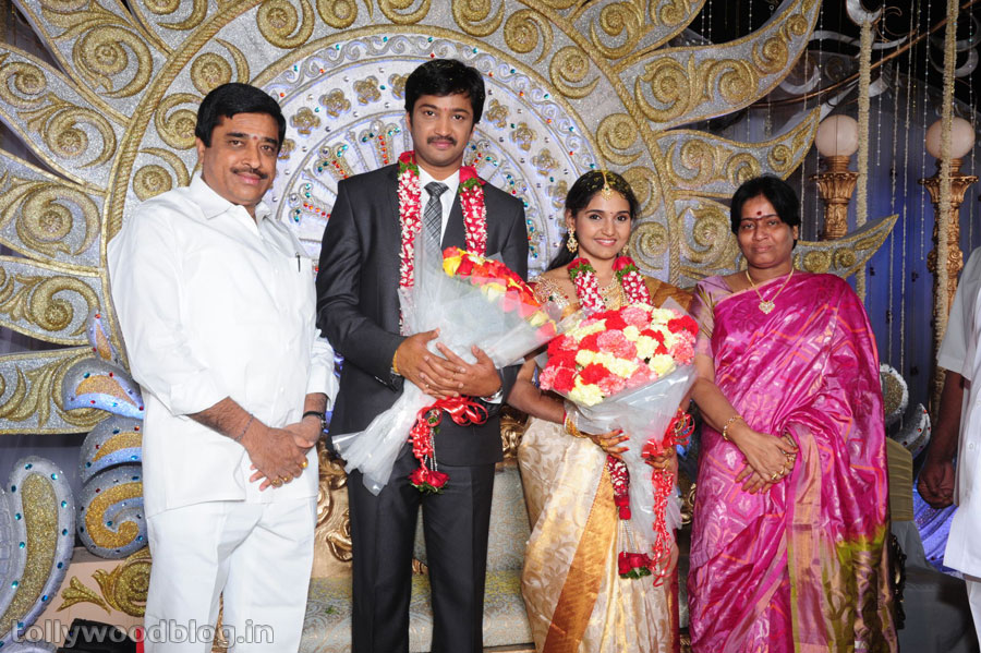 Aryan Rajesh Wedding Reception Photos Stills