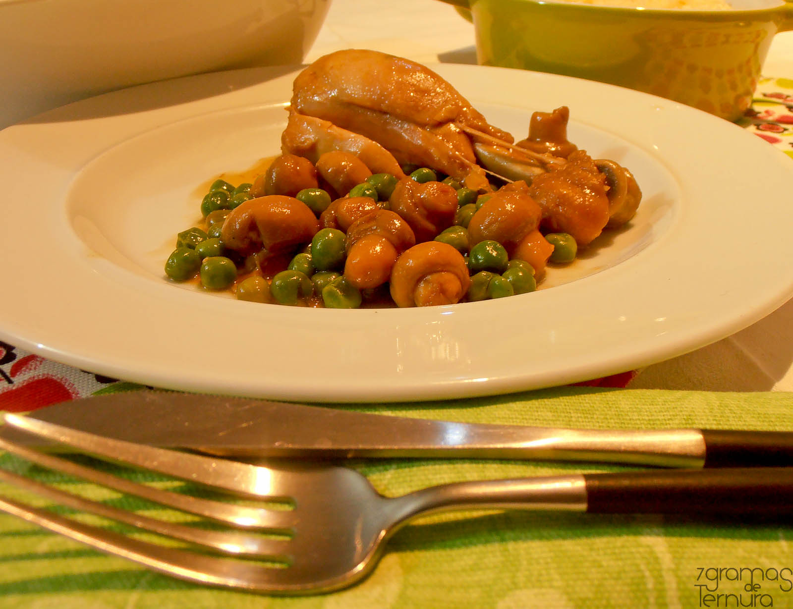 Frango do Campo com Cogumelos e Ervilhas | 7gramas de ternura