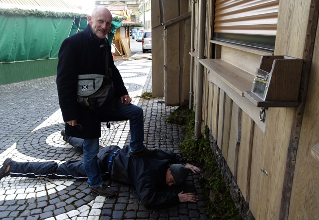 Augsburger Skandal-Zeitung: Stimmung! Stimmung! Stimmung! Stimmung ...