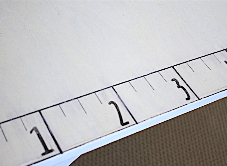 Creative "Try"als: Sewing Table Makeover