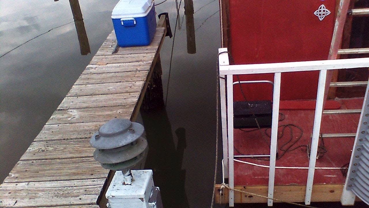 The Floating Empire: Work on the Floating Homestead