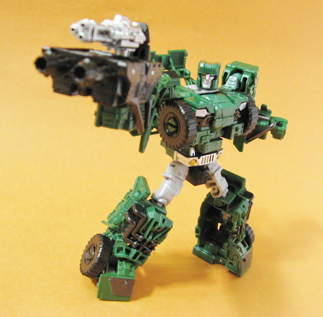Transformers Generations Combiner Wars Deluxe class HOUND IDW 變形金剛世代合體 ...