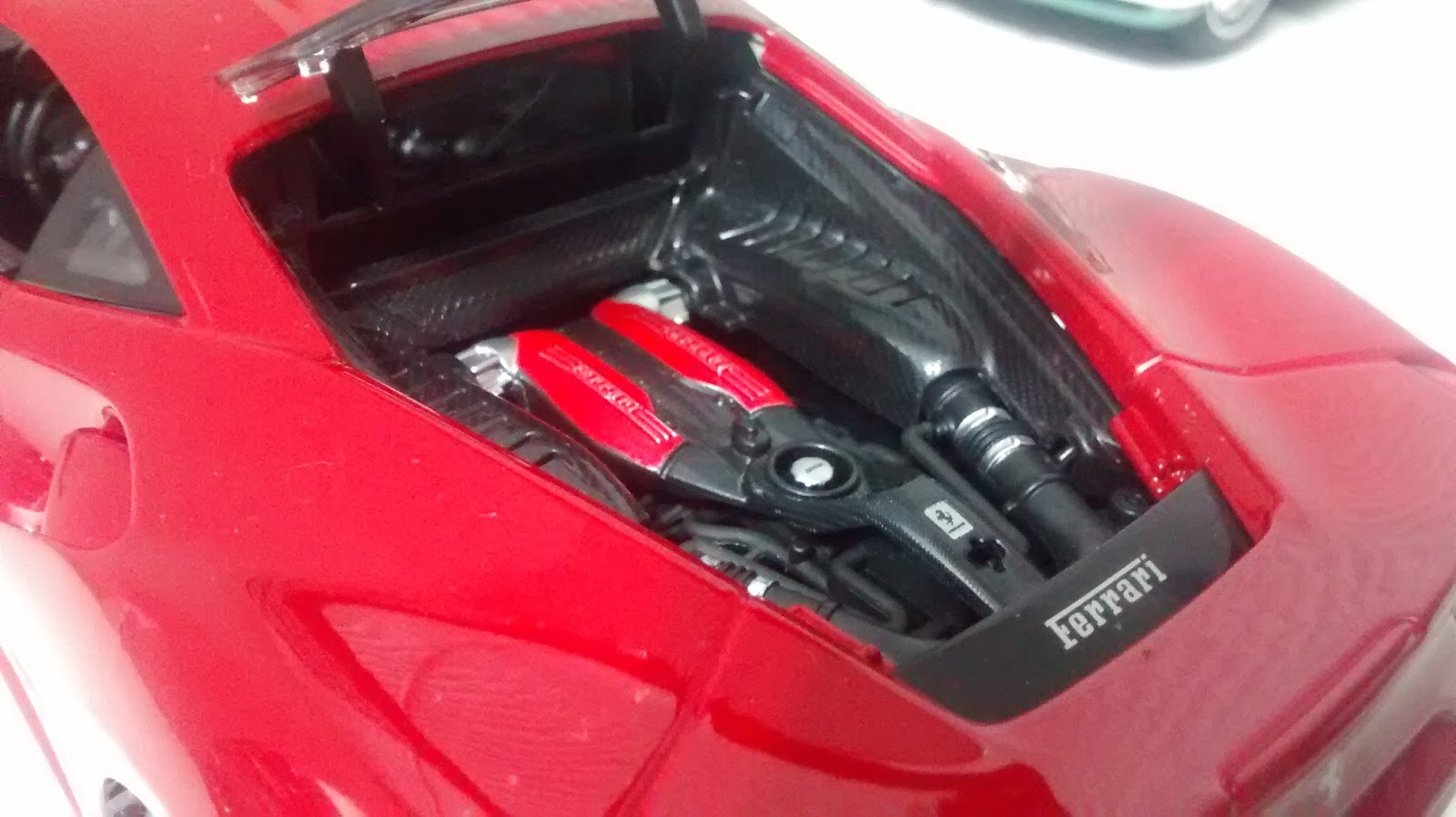 Garagem do Paulo Sípoli: Ferrari 388 GTB 1/18