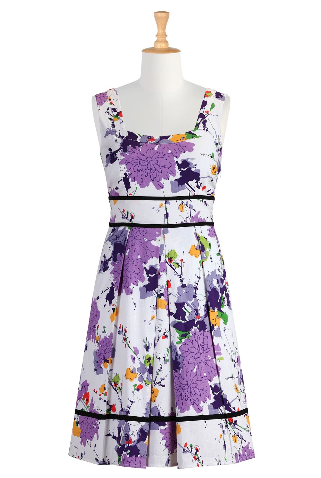 Couture Carrie: Playful Printed Dresses