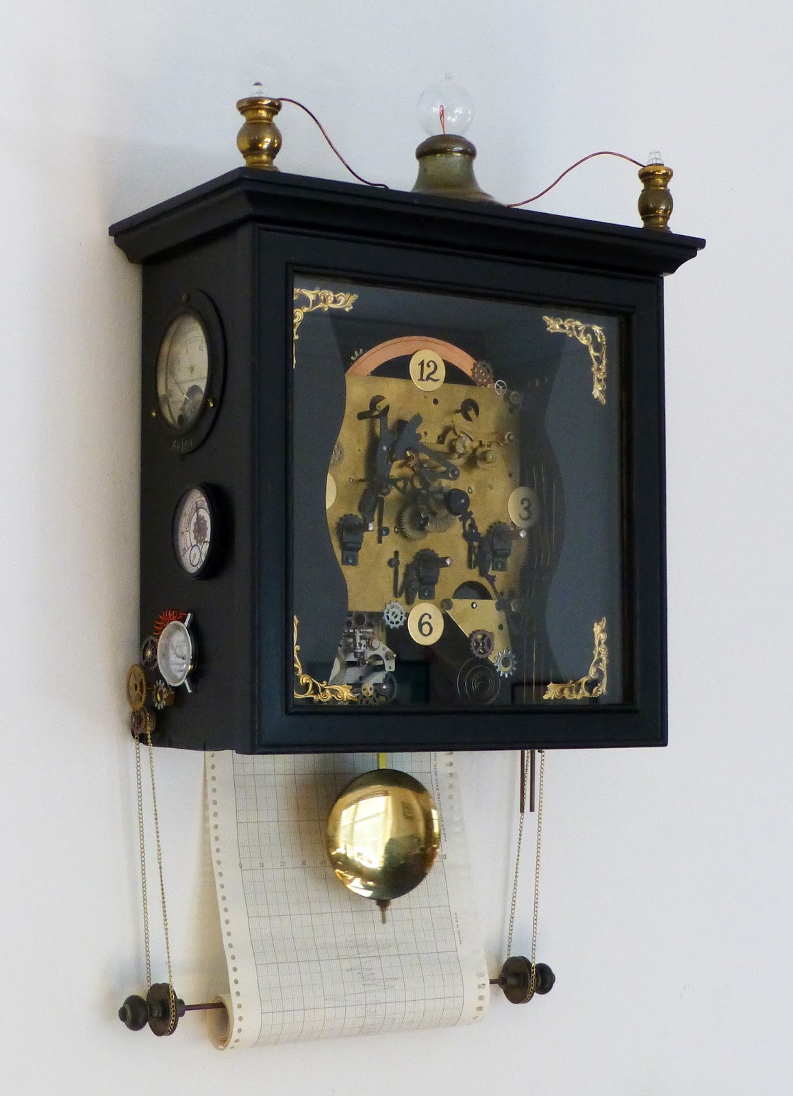 Black and White: Steampunk Clock