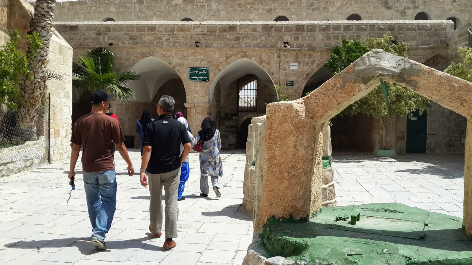 Masjid dan Makam Nabi Musa