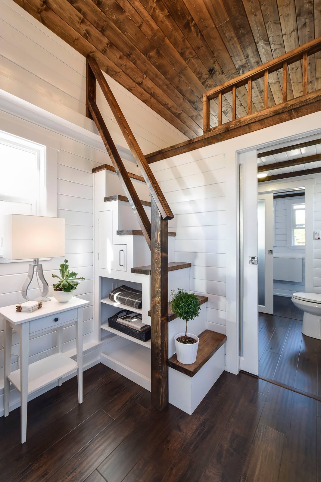 TINY HOUSE TOWN: 34' Loft Edition From Mint Tiny House Company