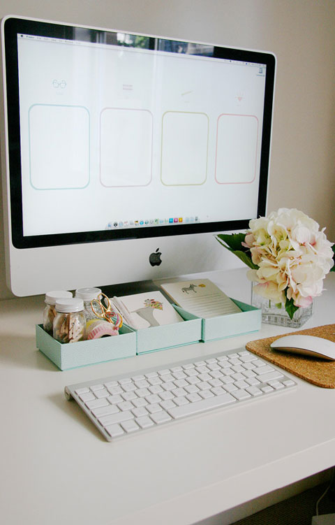 IHeart Organizing: UHeart Organizing: A Pretty Organized Desktop