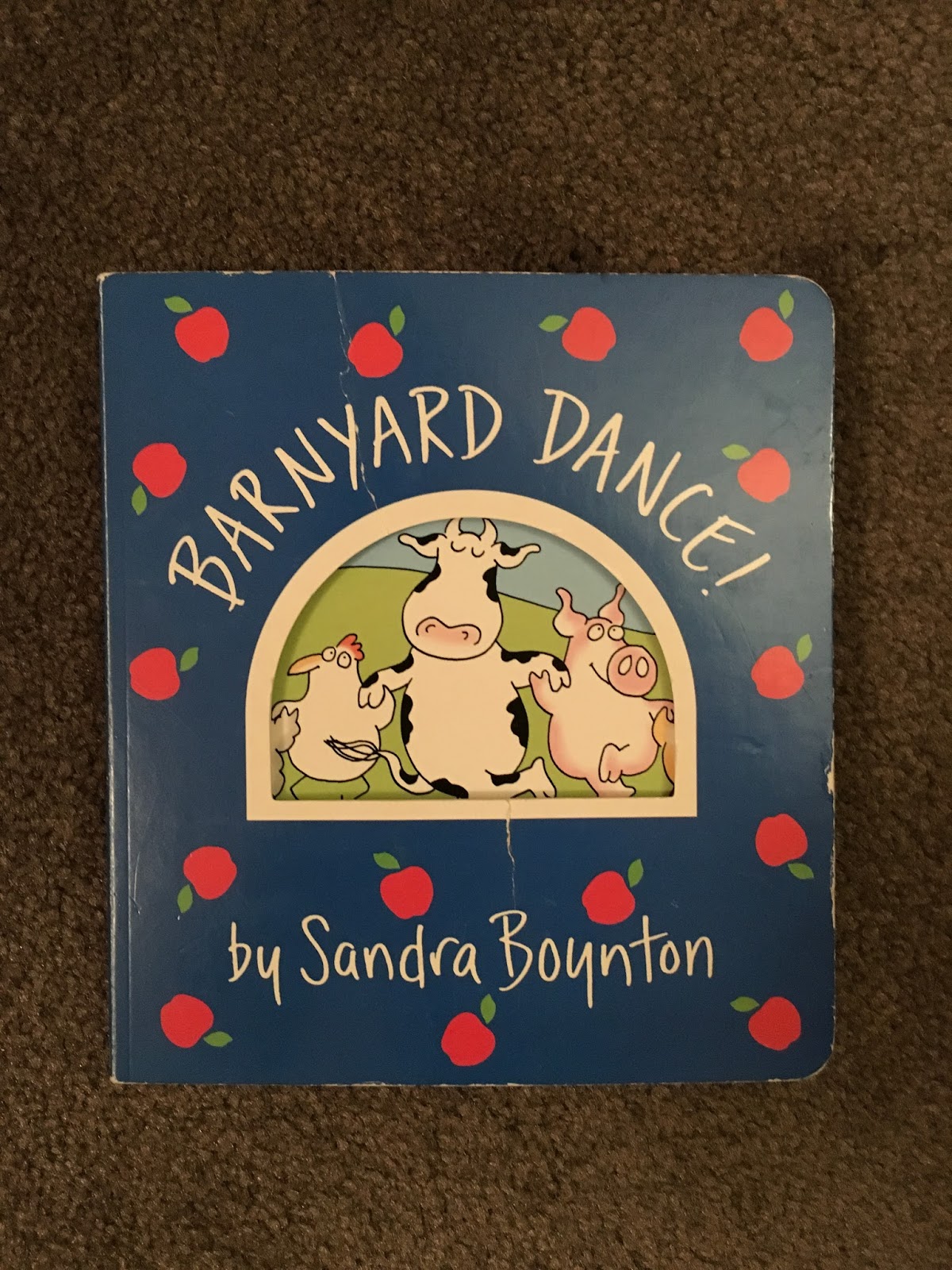 入学までにめざせ1000冊: No.2: "Barnyard Dance!" by Sandra Boynton