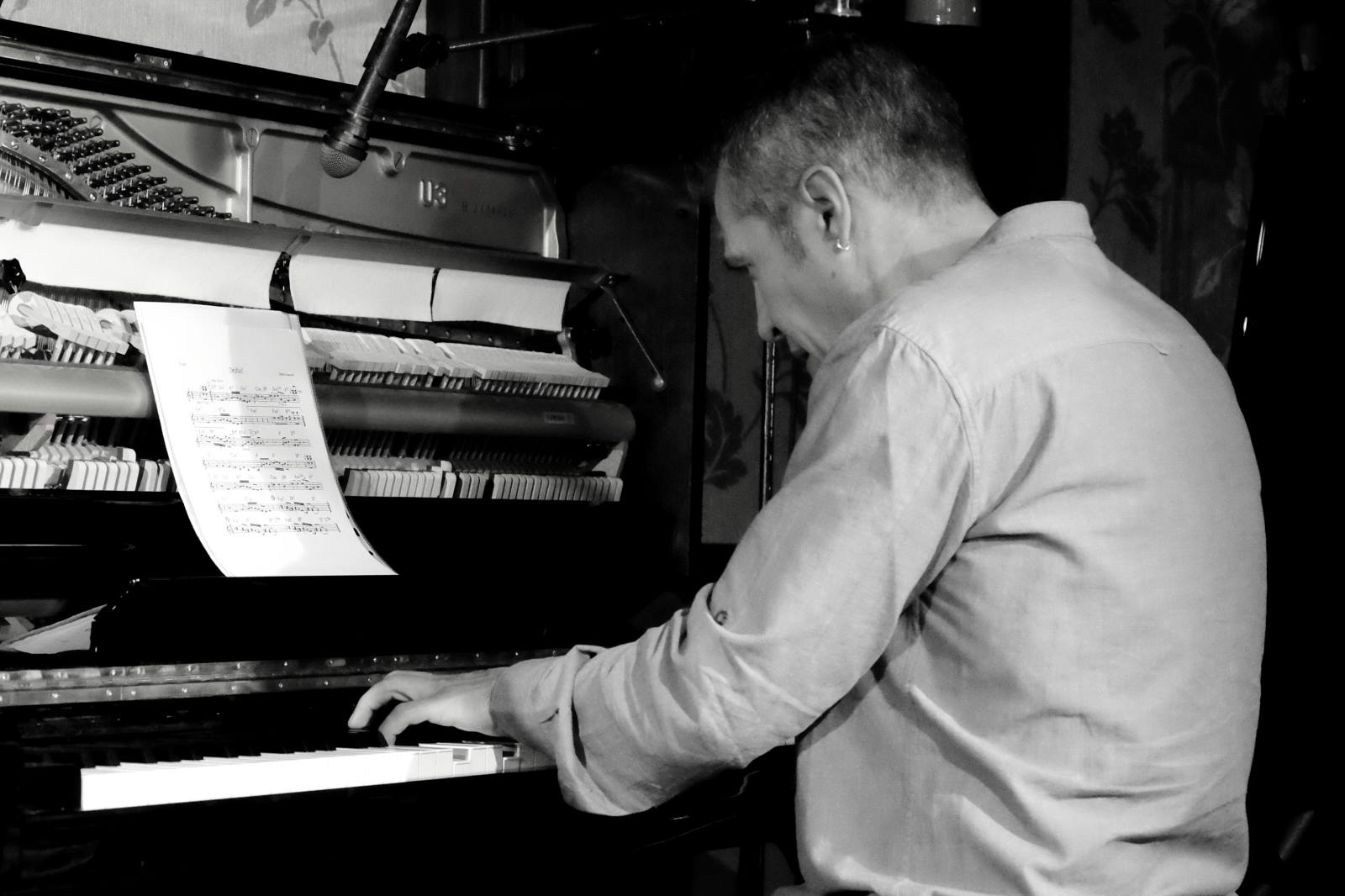 Cockney London Pub: Chris Cheek,Luca Mannutza,Lorenzo Conte,Anthony ...