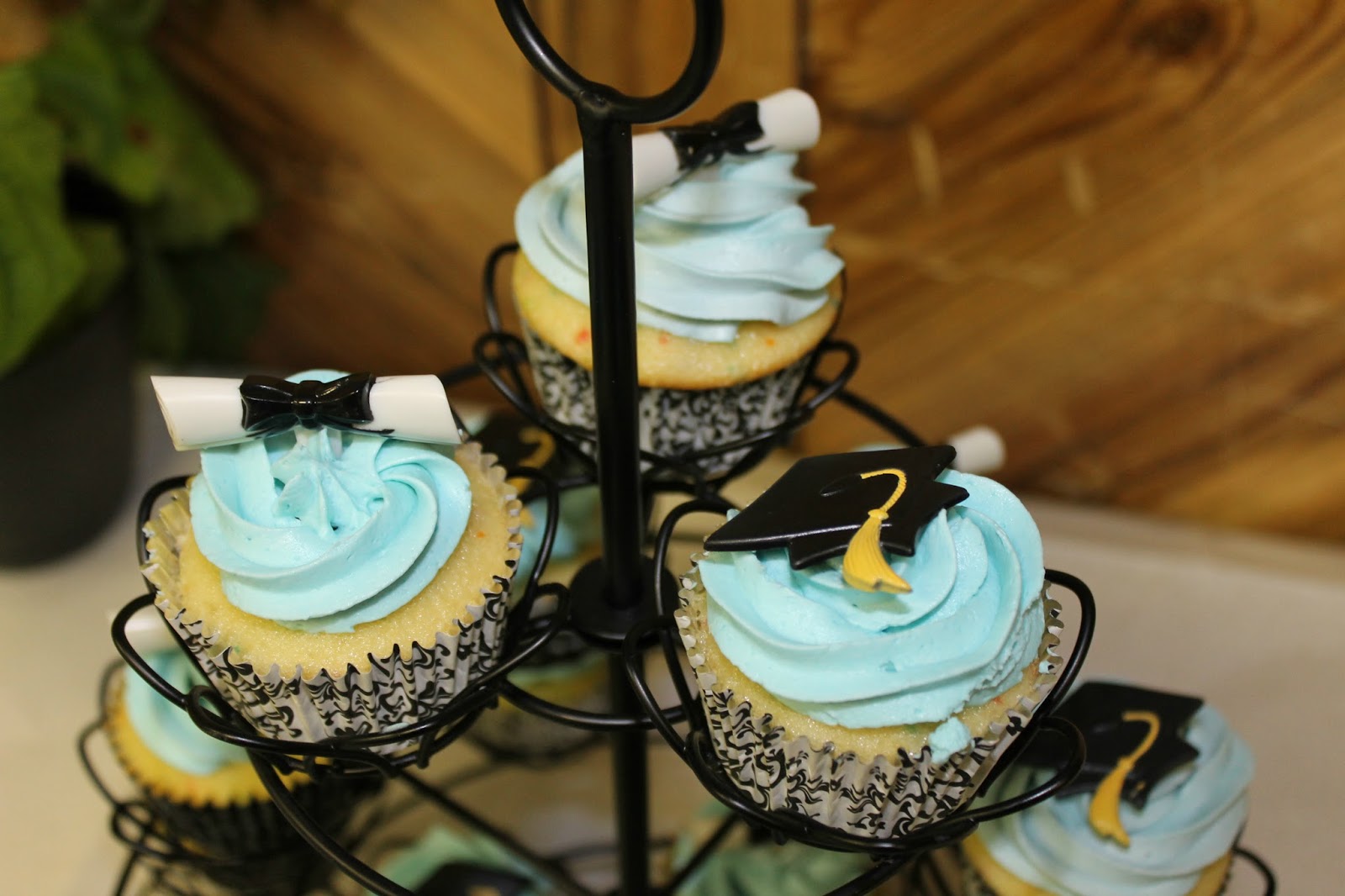 Nicole Marica Unique Graduation Party Ideas nicole-marica-unique-graduation-party-ideas