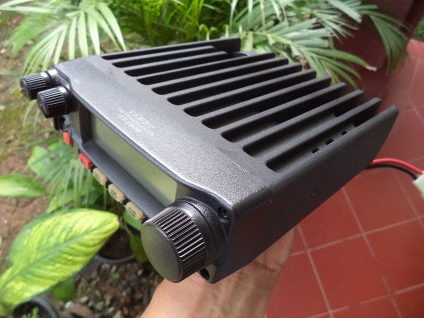 MEDAN RADIO: Yaesu FT-2900R (terjual)