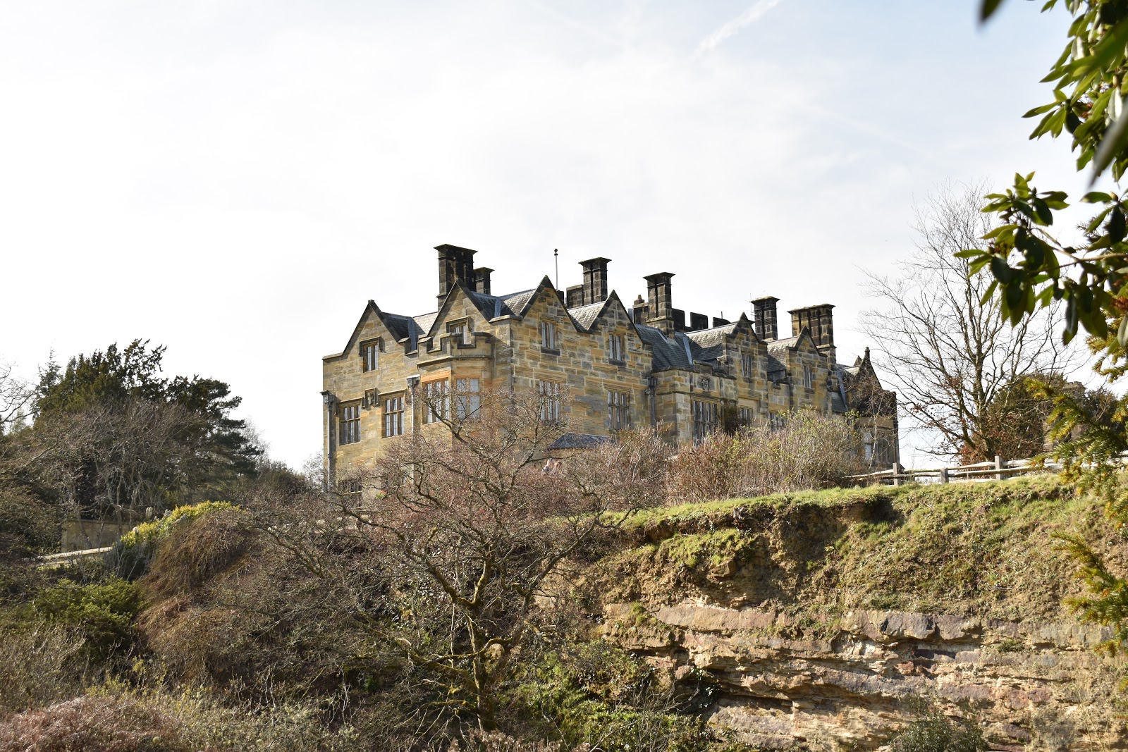 A pause at Scotney Castle