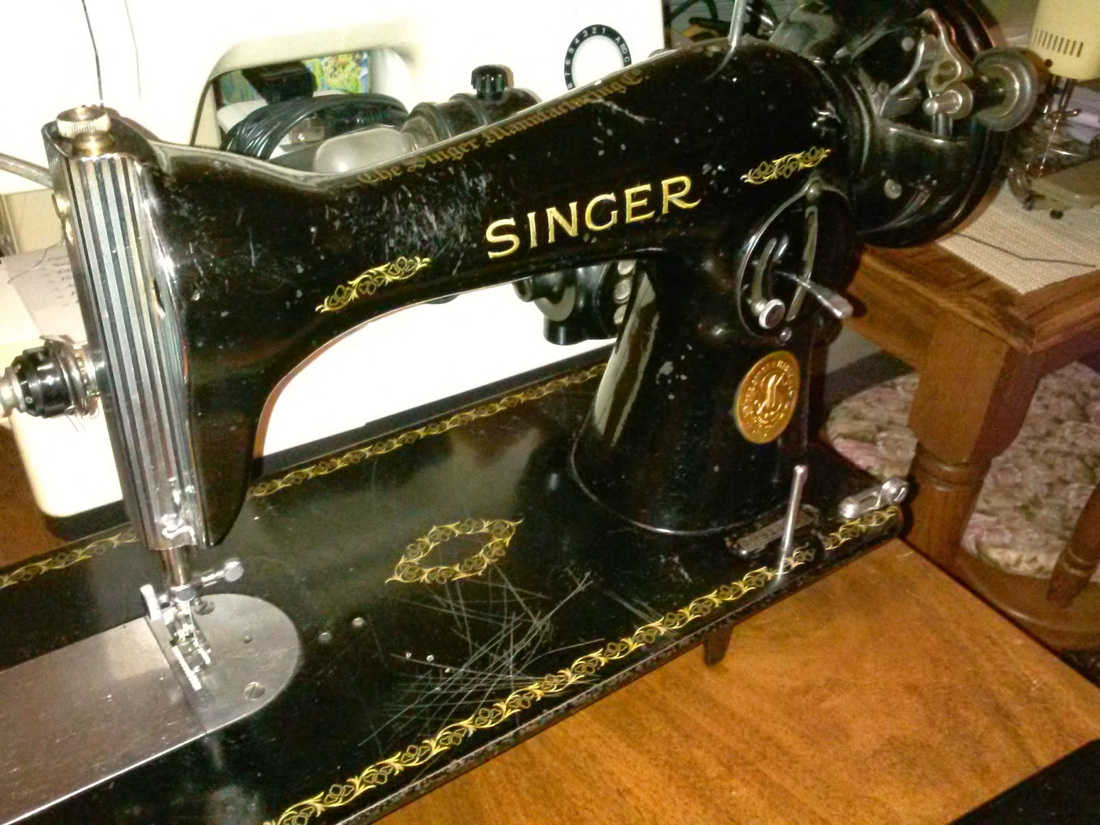 Sewing Machine Mavin: Clones