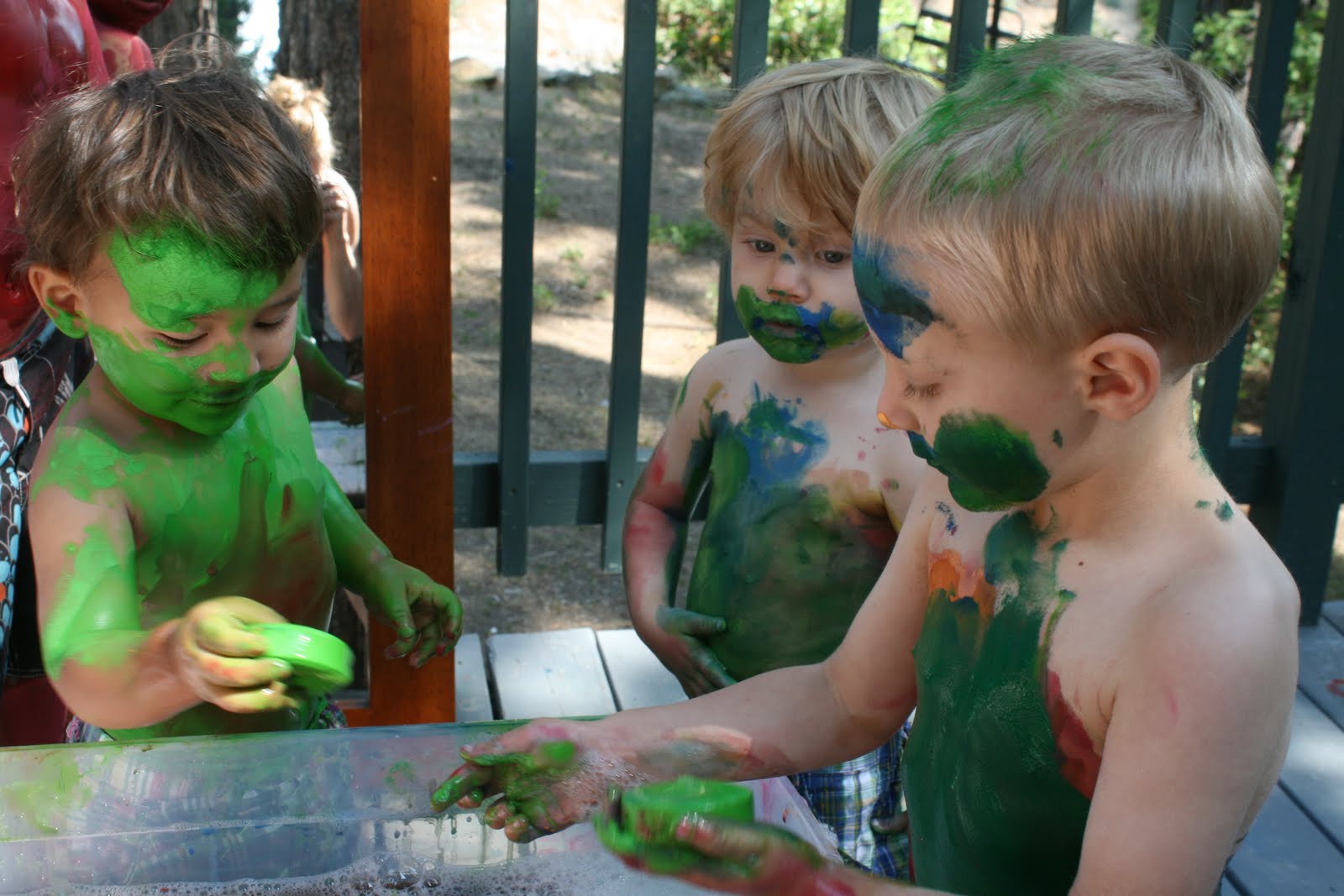 Little Sprouts: Body Painting!