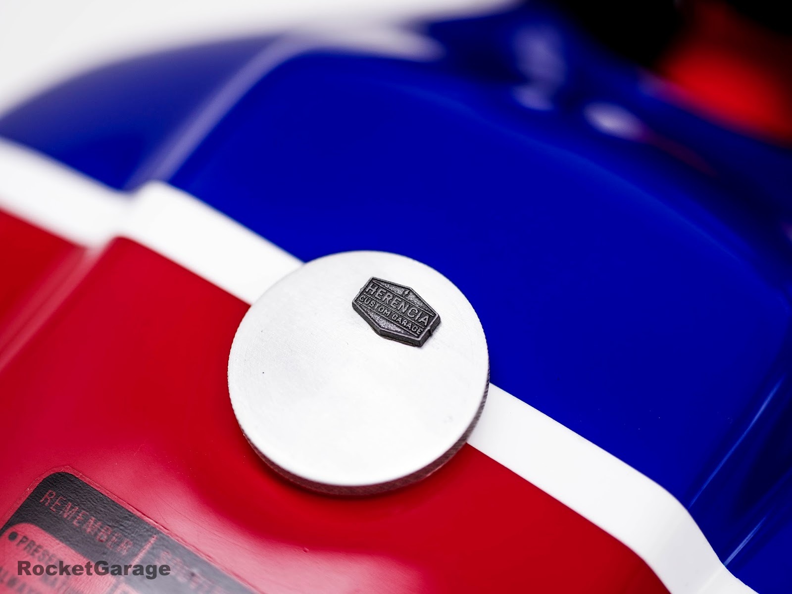 Honda CB750 Tracker HCG - RocketGarage - Cafe Racer Magazine