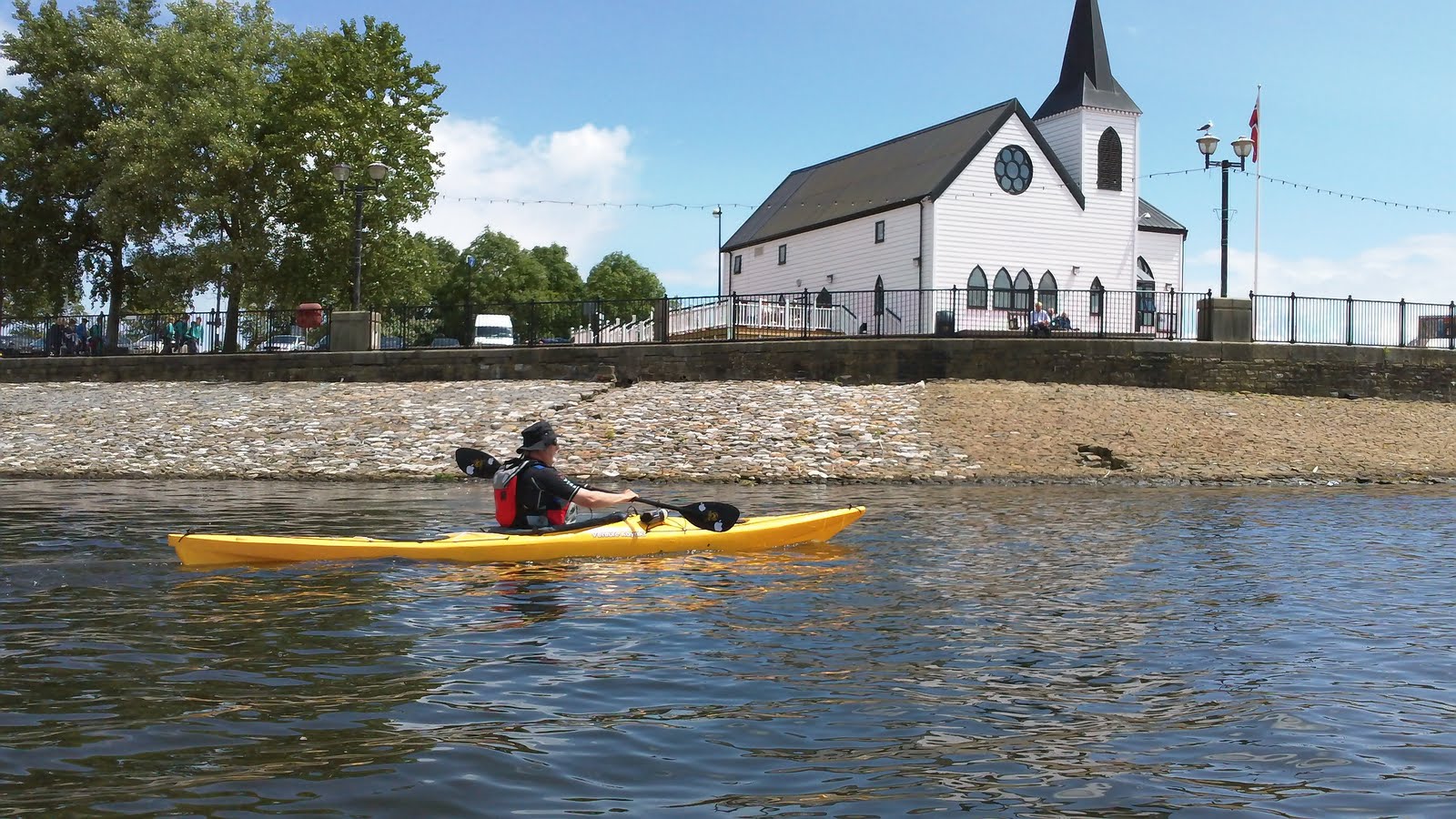waterblogged - sea kayak trips: Cardiff Bay 10/06/11