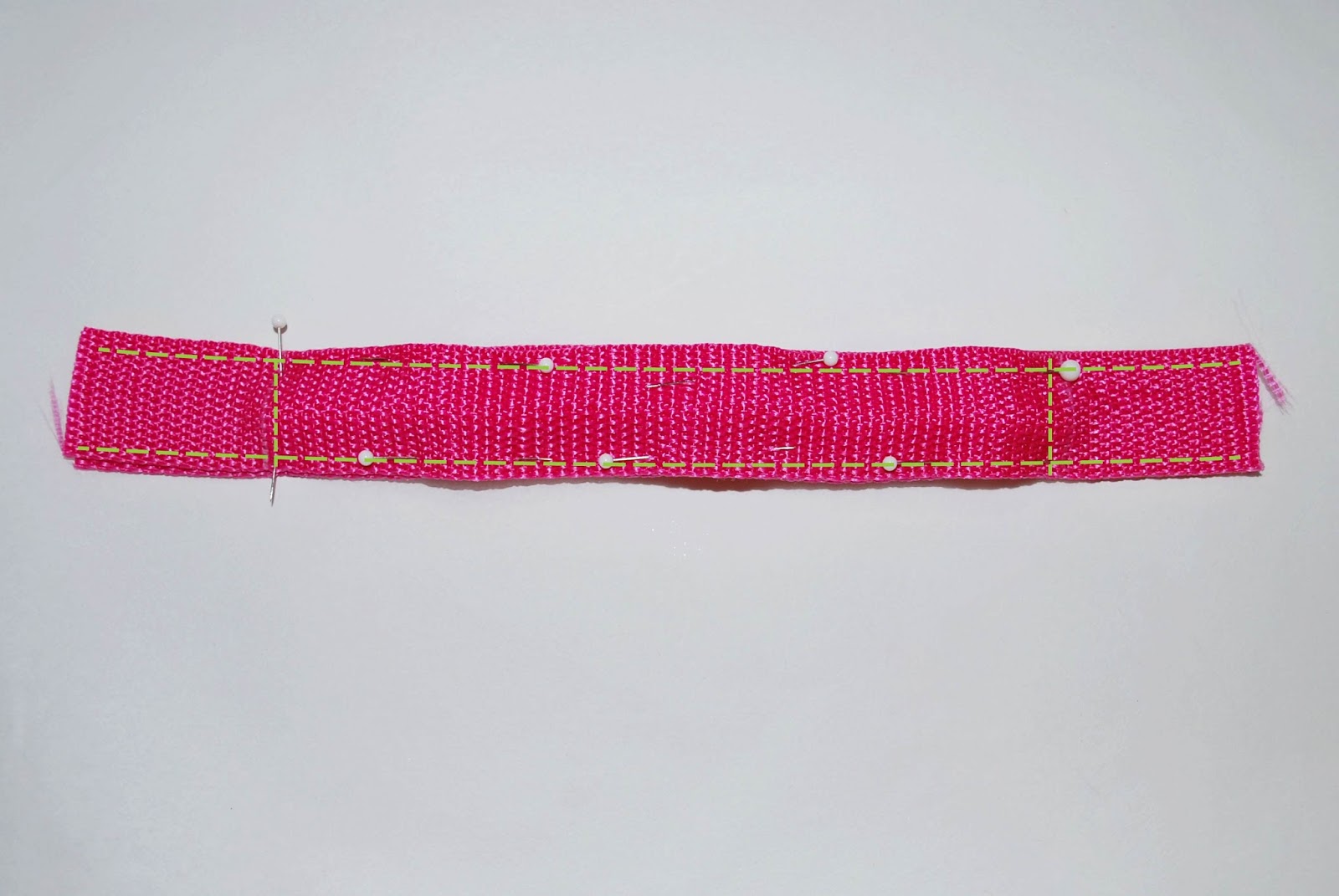 Apple Free Lunch Box Sewing Pattern and Tutorial - The Cottage Mama