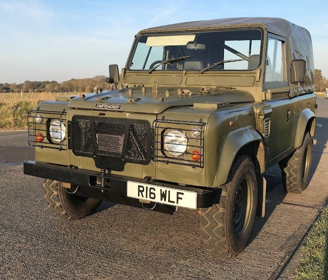 Landrover Defender: LAND ROVER WOLF DEFENDER 90 SOFT TOP