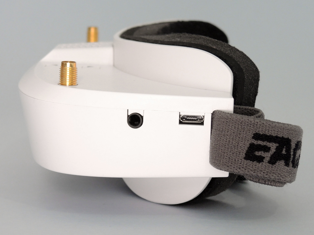 FPV & Микро: Eachine EV100 - самые бюджетные FPV-очки