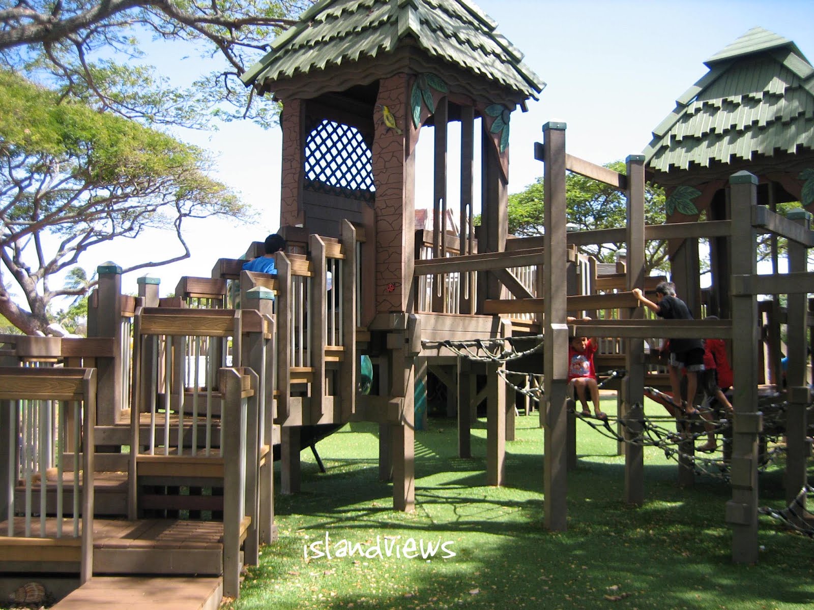 Hawaii Mom Blog: Aikahi Playground