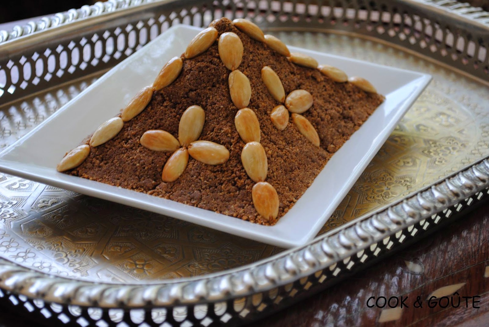 Recette du Sellou ou Sfouf Marocain