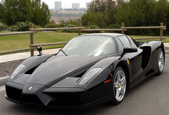 Ferrari Enzo | New Car Price, Specification, Review, Images