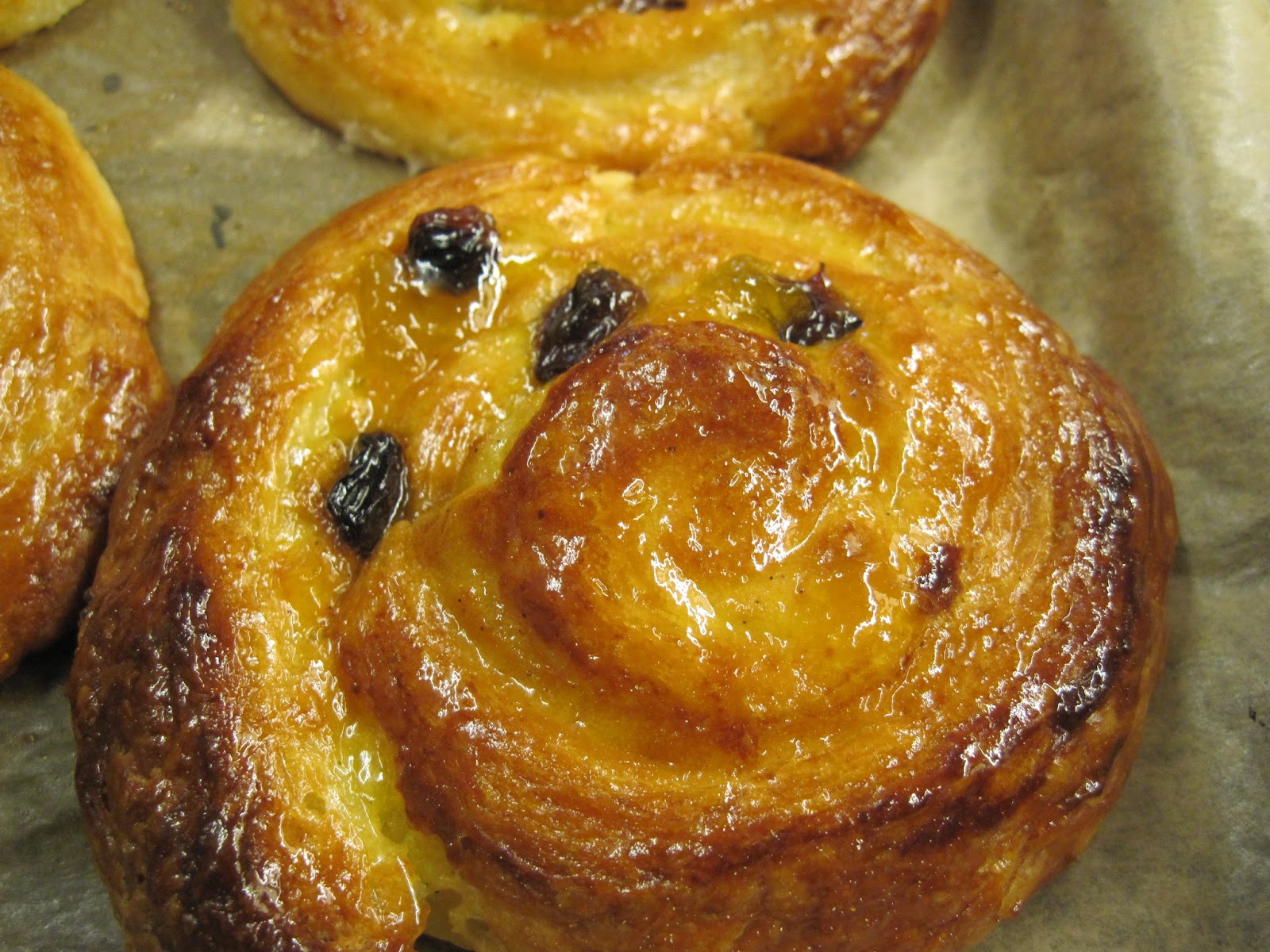 The Sugar Lump: Pains aux Raisins