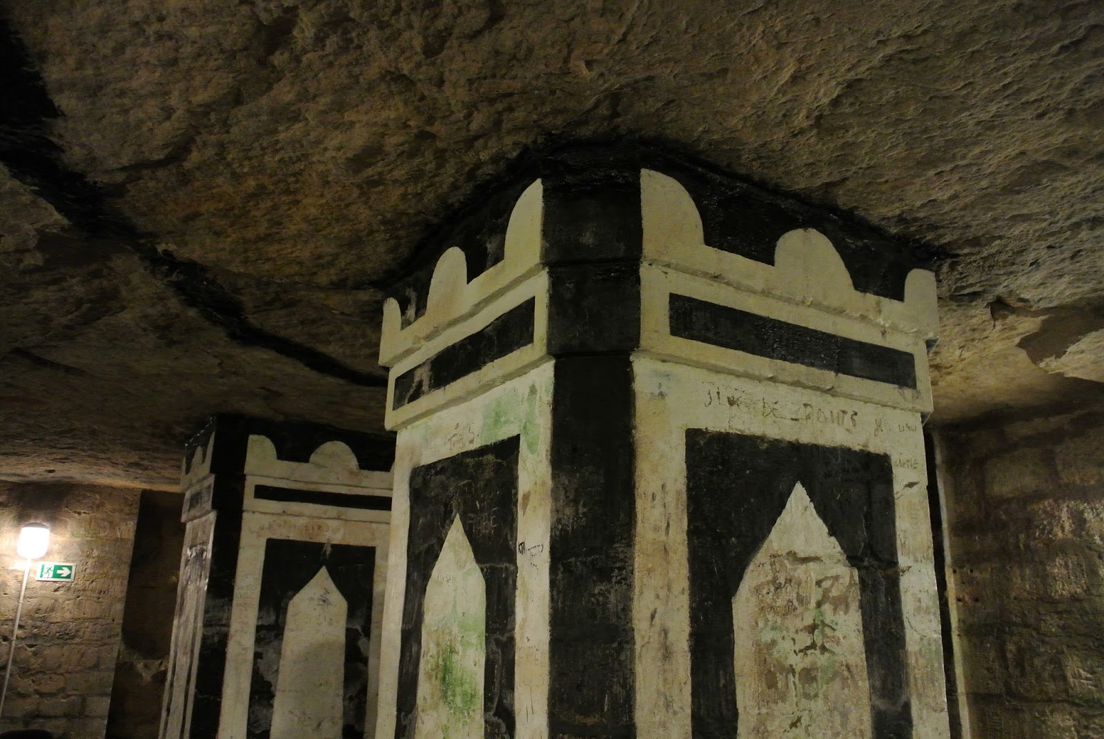 Le blog de Gabrielle Aznar: Les catacombes ♦ Paris