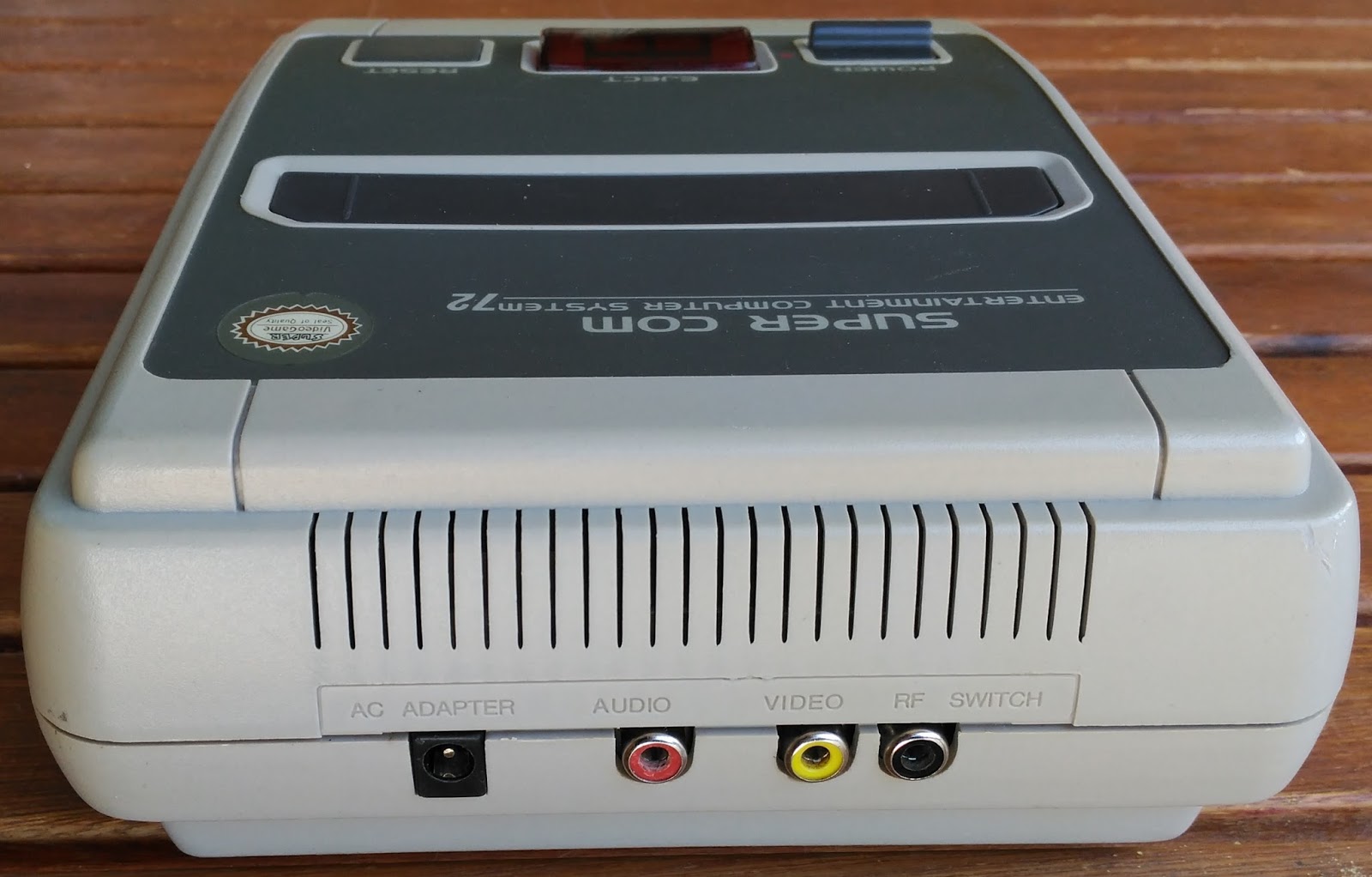 Retro Ordenadores Orty: Consola Super Com 72 Entertainment Computer ...