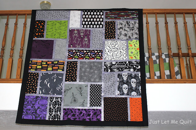 Just Let Me Quilt: Eat, Sleep, Laugh, Sew, Repeat