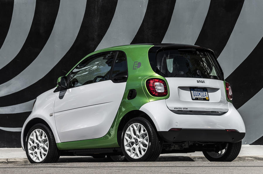 Smart Cars Are Cool: Aquarius Powered Smart Hybrid?