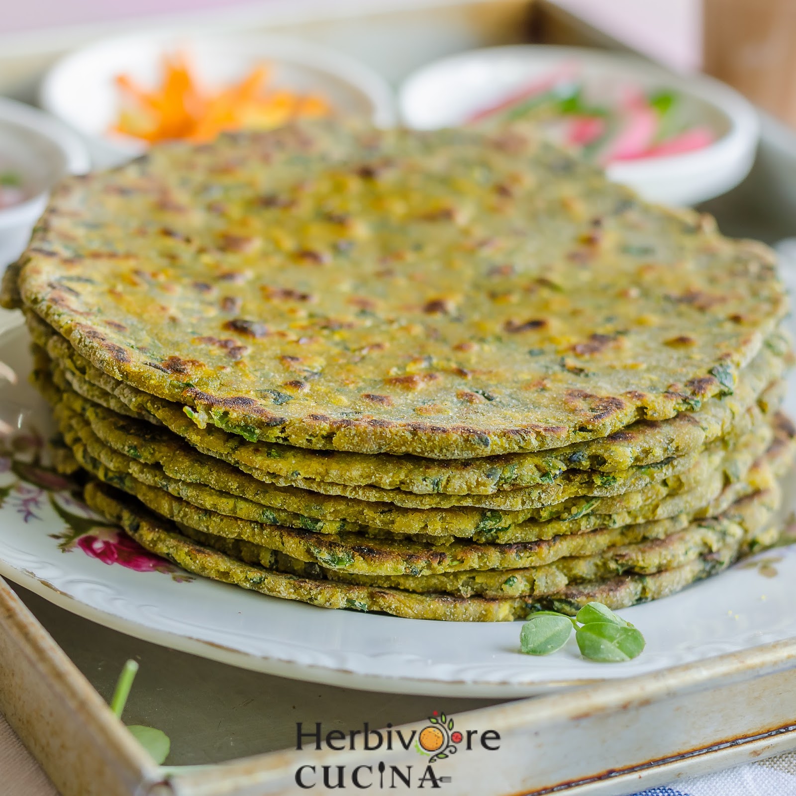 Herbivore Cucina: Bajri Dhebra | Pearl Millet Flatbreads