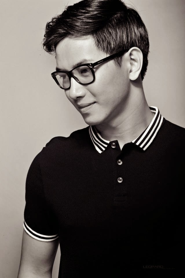 M y a n m a r H u n k s: Sai Si Tom Kham by Lin Tun