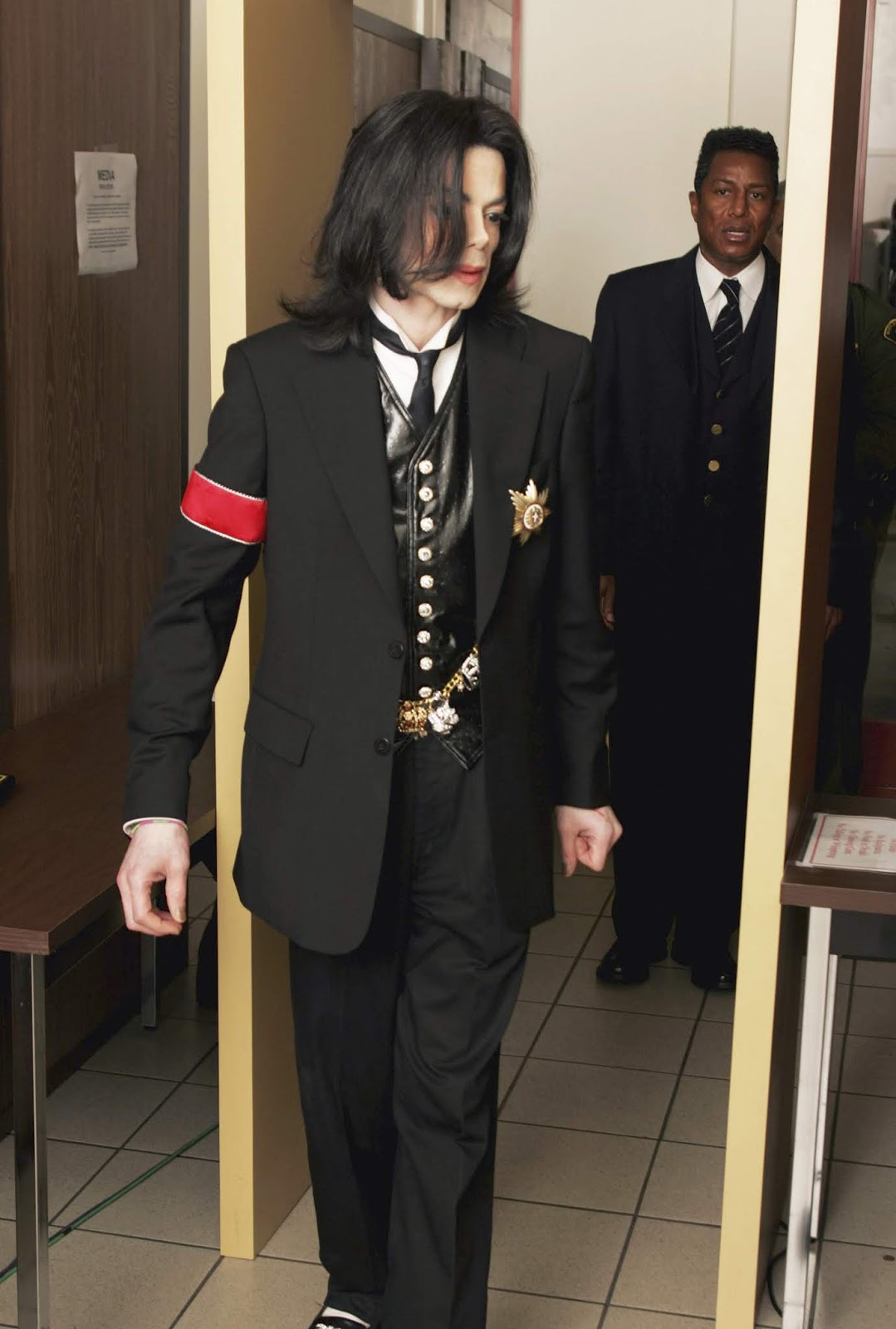 Michael Jackson Santa Maria California March 1 2005