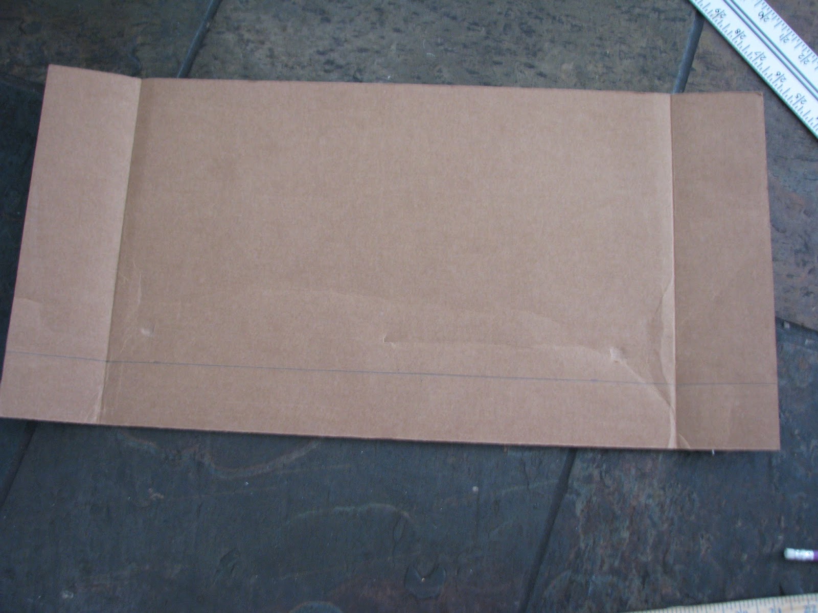 My So-Called DIY Blog: DIY Hanging Wall File