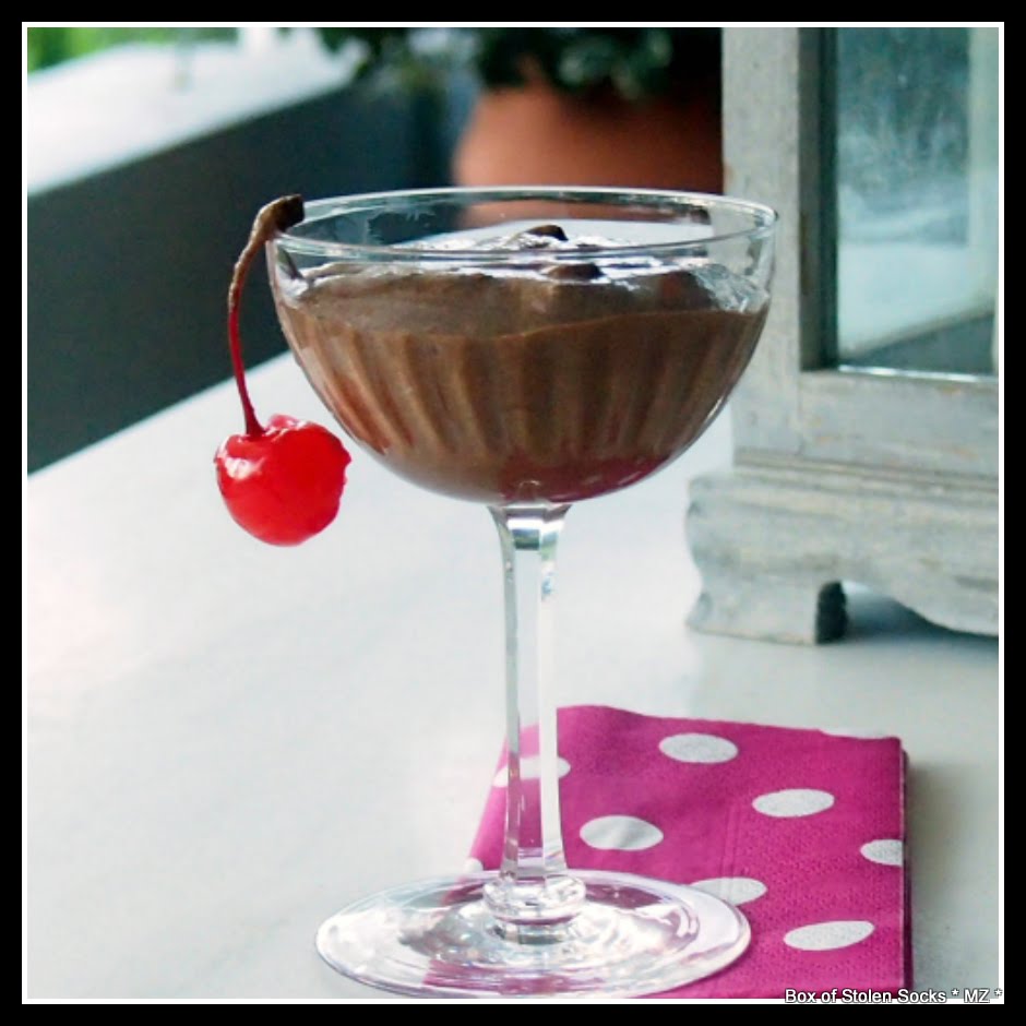 Box of Stolen Socks: French Fridays with Dorie: Top Secret Chocolate Mousse