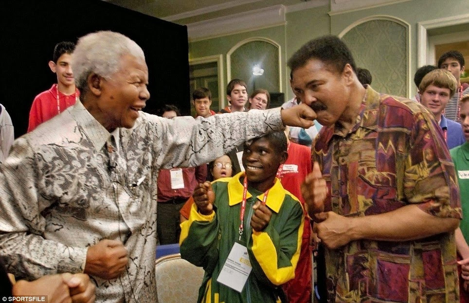 30 Photographs of Nelson Mandela With Famous People ~ vintage everyday