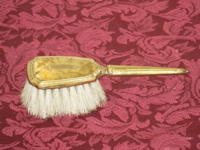 Colonial Quills: Colonial American Hairbrushes and Combs