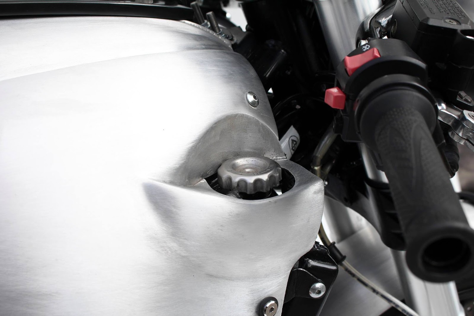 Benelli 600 Cafe Racer. - RocketGarage - Cafe Racer Magazine