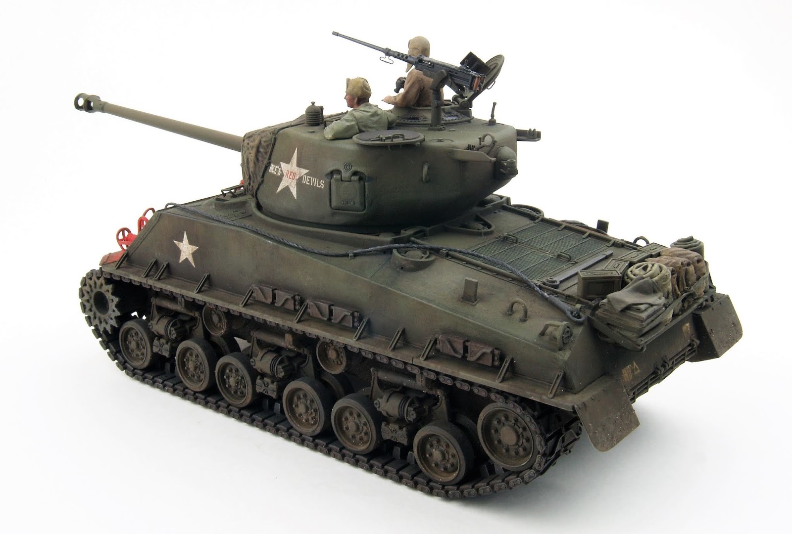 Scratchie's Models World: Sherman M4A3E8 "Rice's Red Devils" - Finished